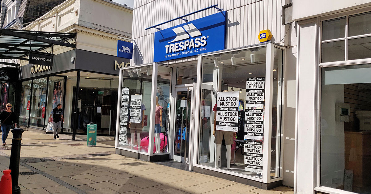 Trespass store in Harrogate holds 'closing down sale'