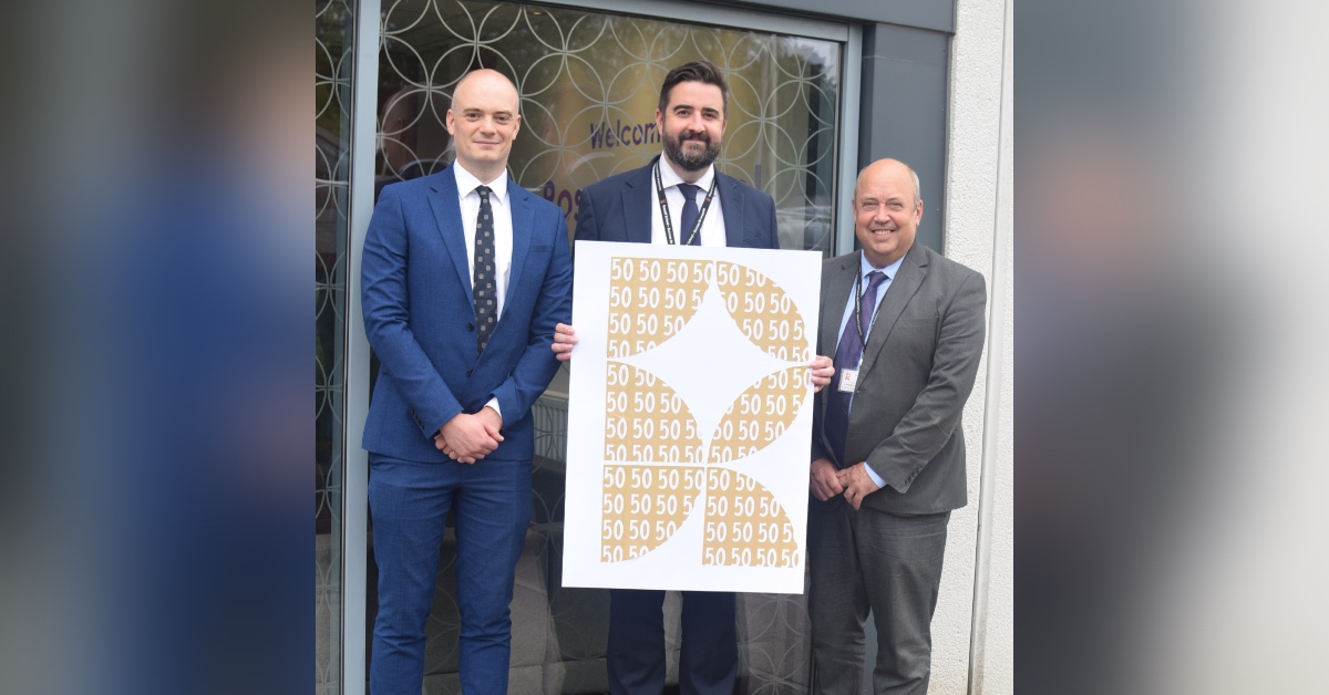 Harrogate's Rossett School to hold 50th anniversary reunion