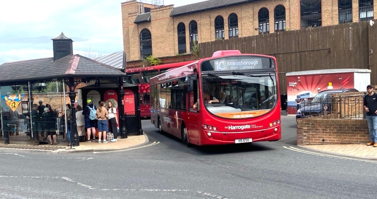 Safety concerns about new Harrogate Station Gateway cycle lane