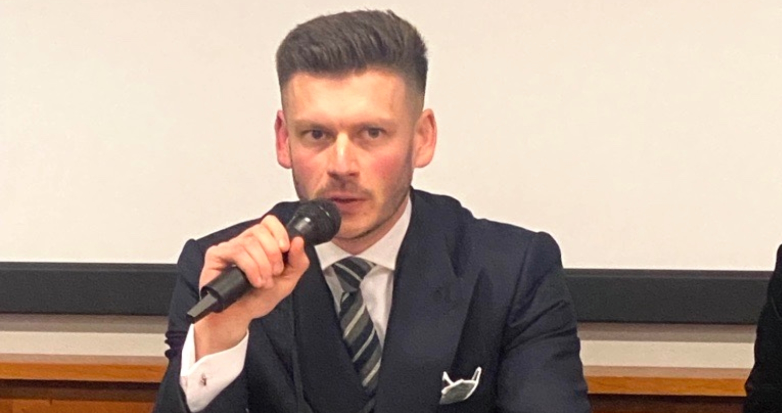 Transport chief Keane Duncan to attend tonight’s Harrogate Station ...