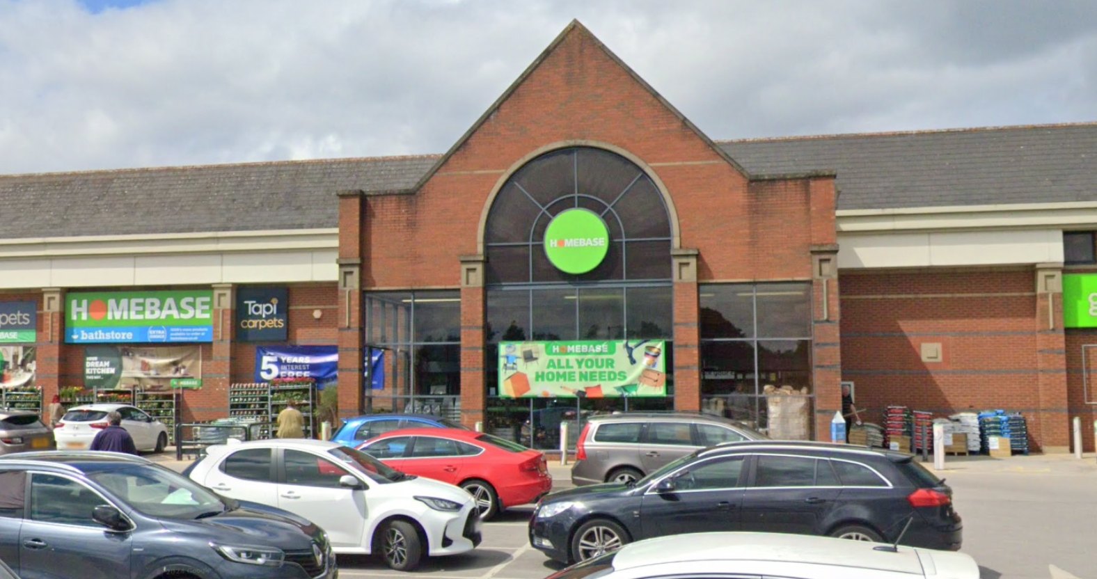 Harrogate jobs at risk as national chain enters administration