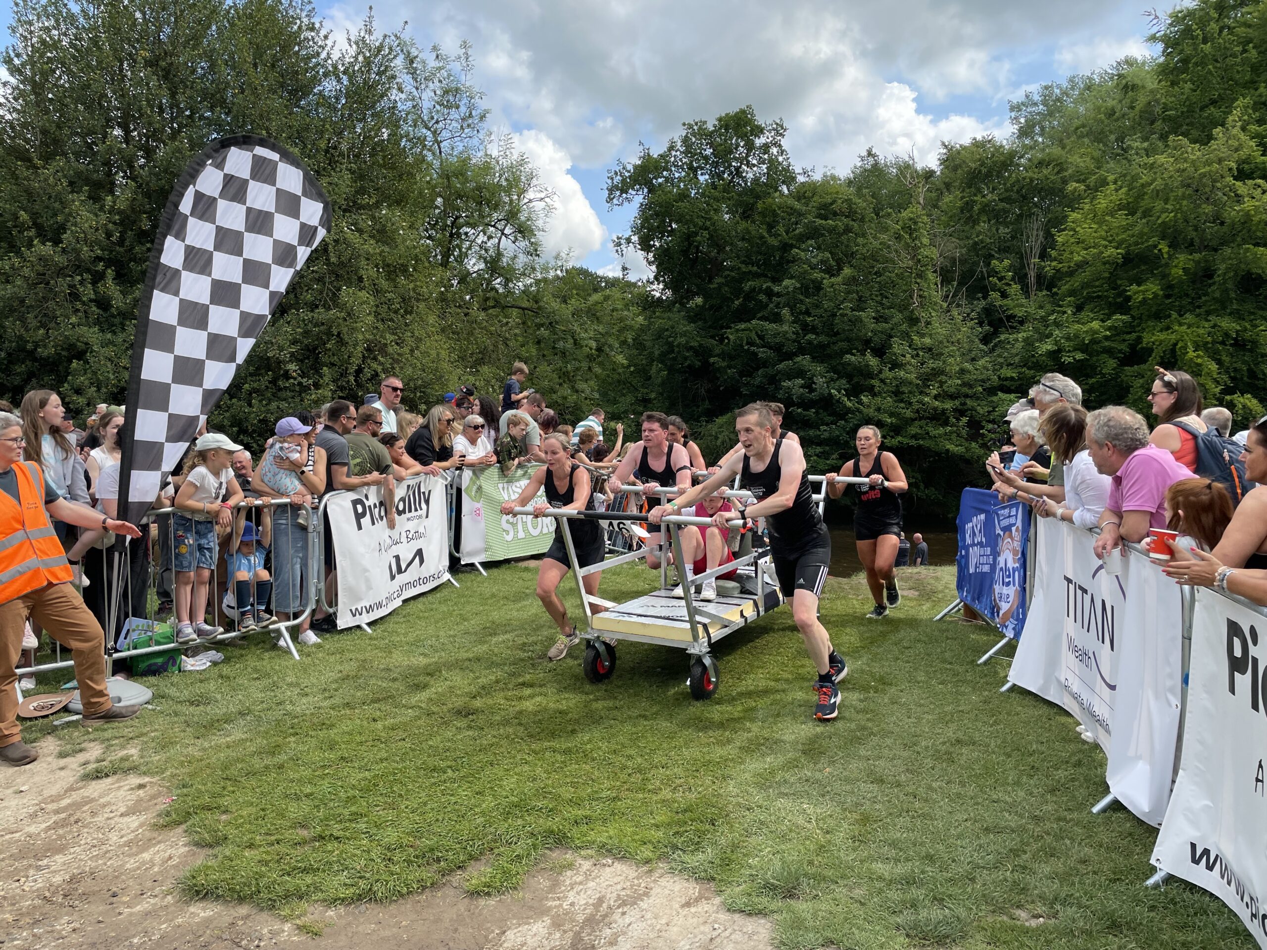 GALLERY: The Great Knaresborough Bed Race